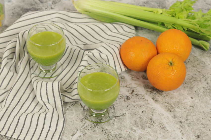 JUGO DE APIO Y NARANJA - Simple Blending